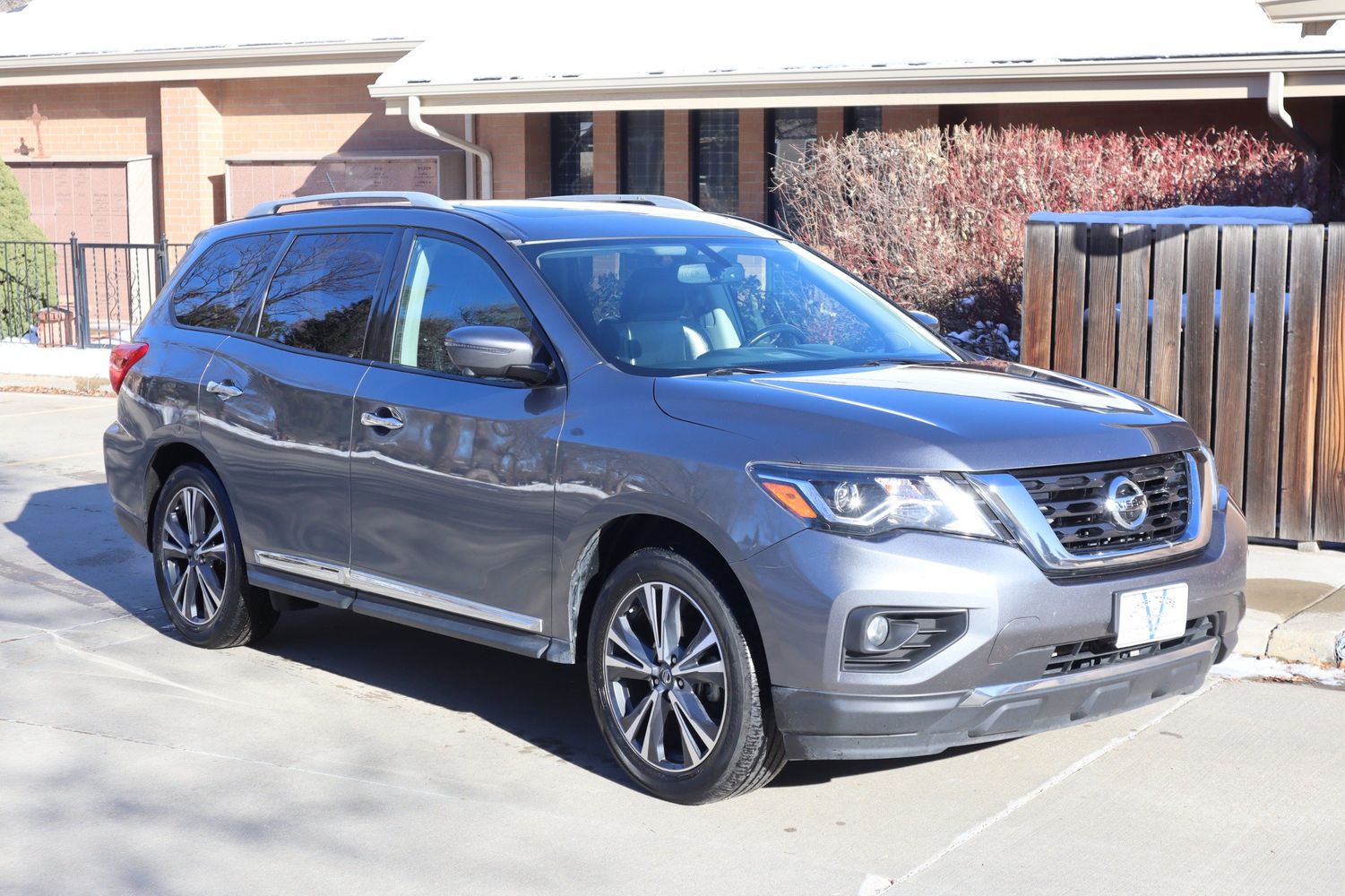 2018 Nissan Pathfinder Platinum | Victory Motors of Colorado