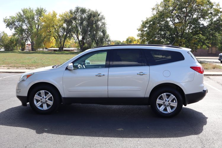 2012 Chevrolet Traverse 2LT | Victory Motors of Colorado
