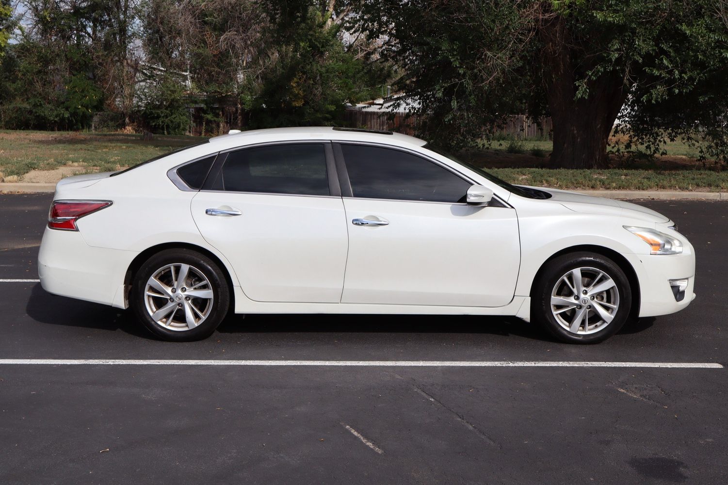 2015 Nissan Altima 2.5 SL | Victory Motors of Colorado