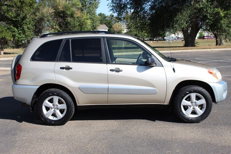 2005 Toyota RAV4 | Victory Motors of Colorado
