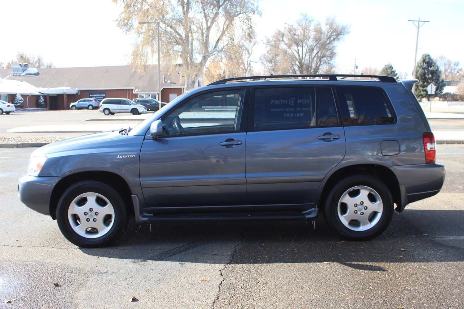 2004 Toyota Highlander Limited | Victory Motors of Colorado
