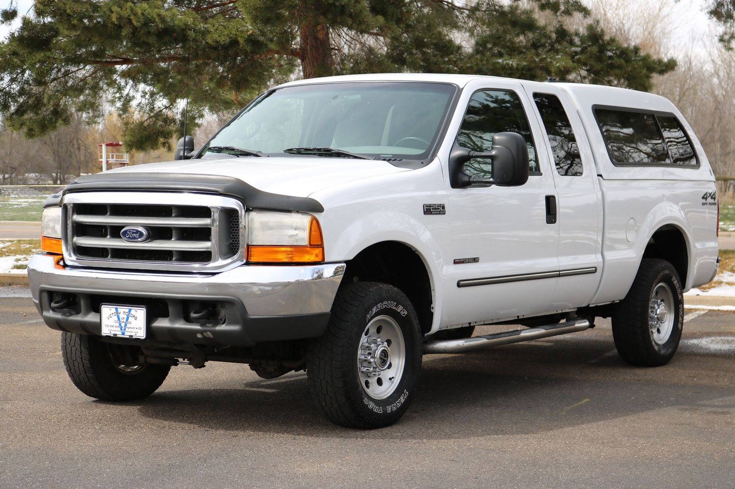 2000 Ford F-250 Super Duty XLT | Victory Motors of Colorado