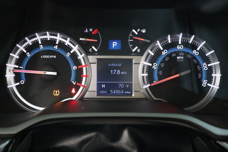 2016 Toyota 4Runner Photos