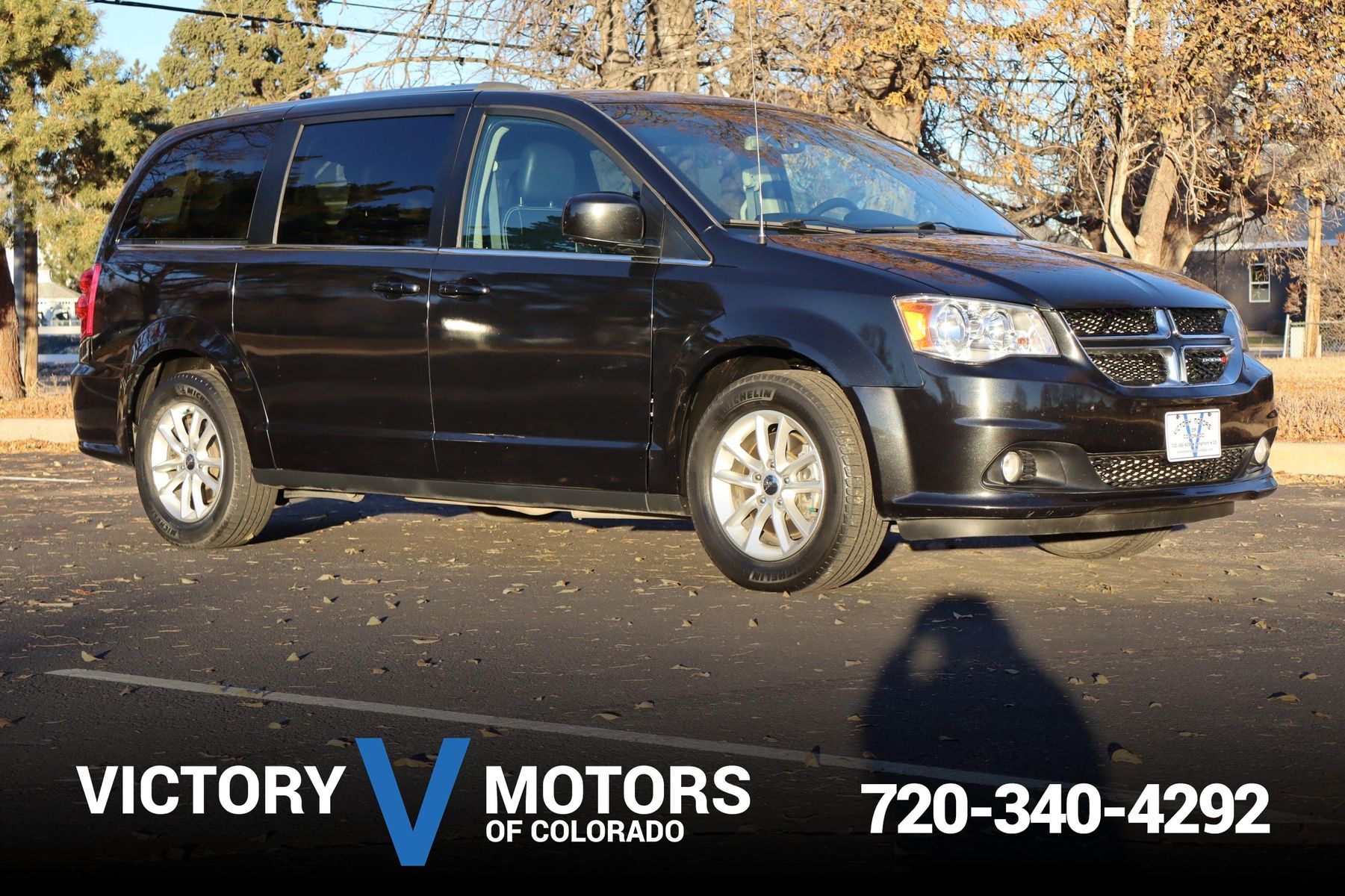 2018 Dodge Grand Caravan SXT | Victory Motors of Colorado