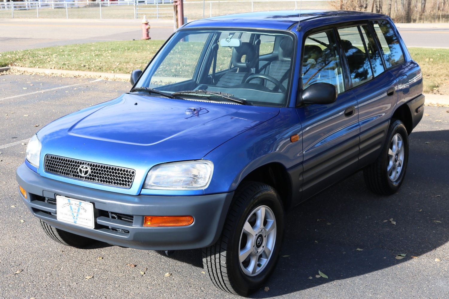 1997 Toyota RAV4 AWD | Victory Motors of Colorado