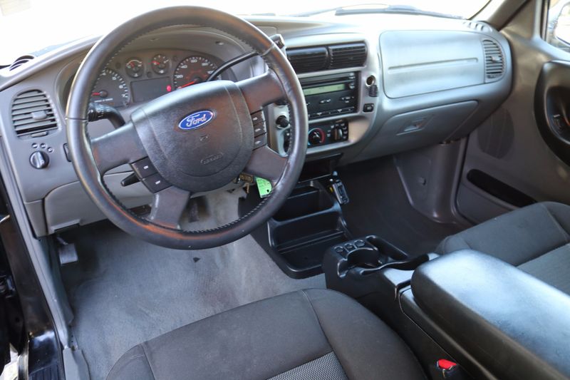 2004 Ford Ranger Photos