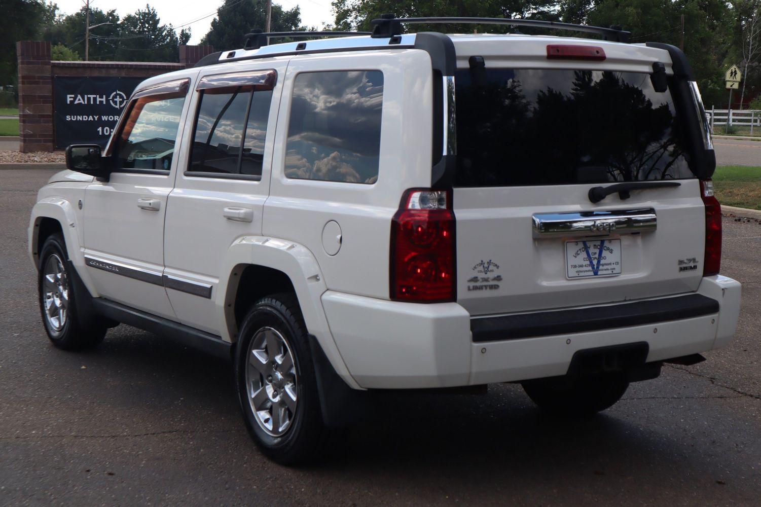 2006 Jeep Commander Limited | Victory Motors of Colorado