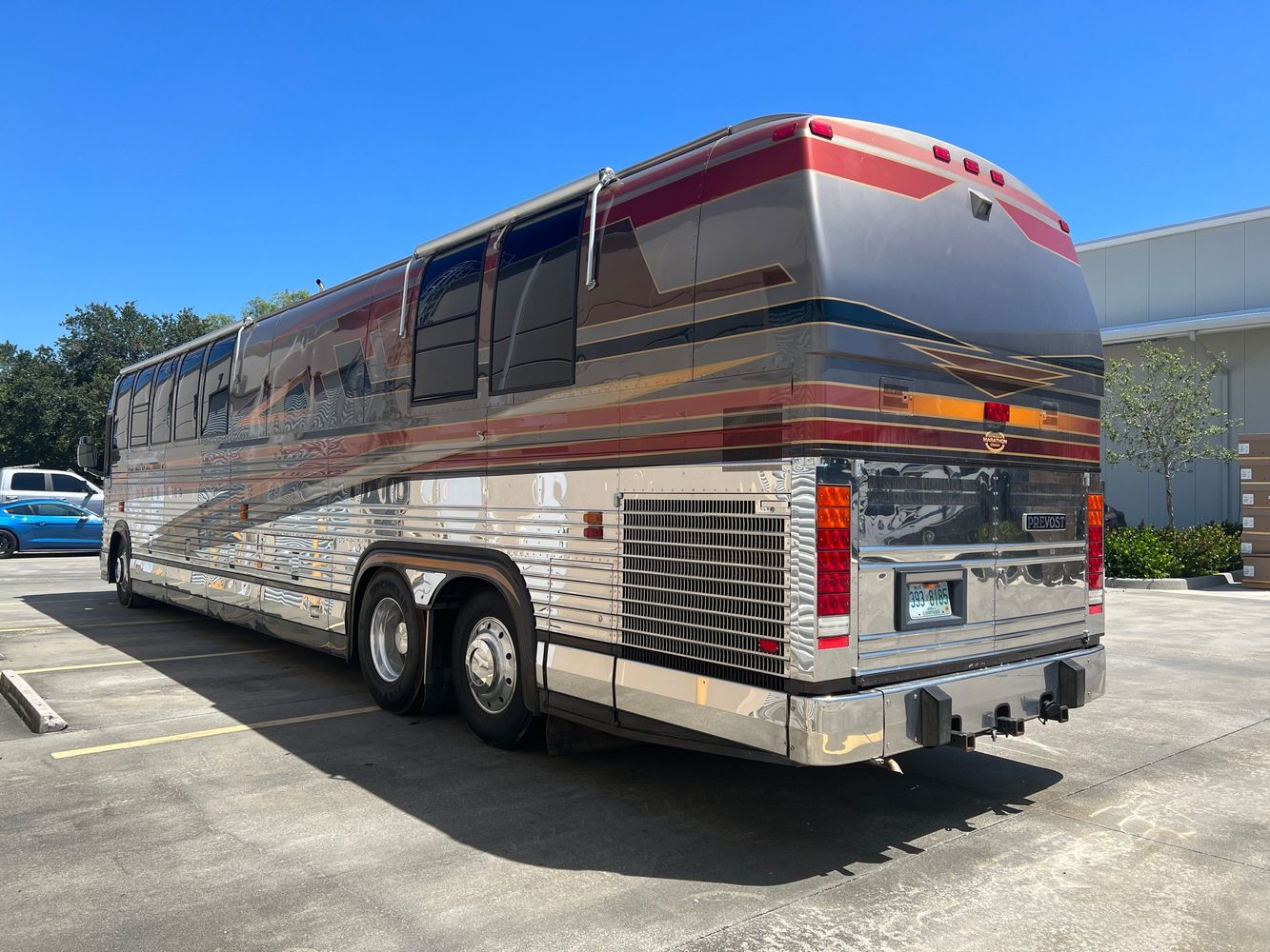 1998 PREVOST XL XL-45 | JLD AUTO GROUP