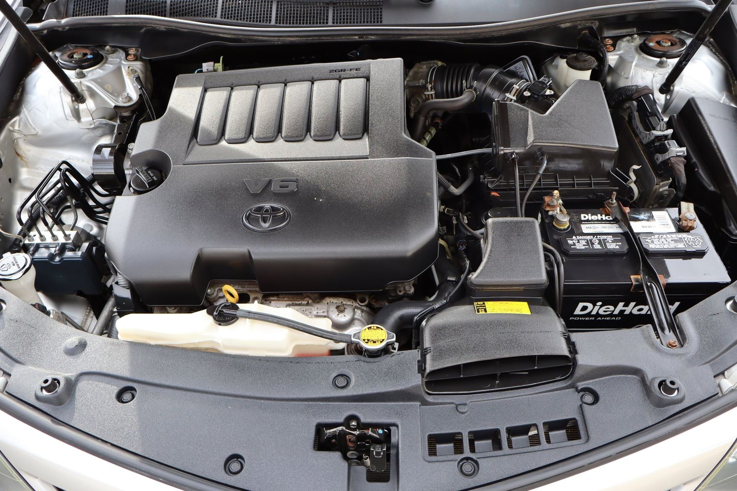 2012 Toyota Camry SE V6 | Victory Motors of Colorado