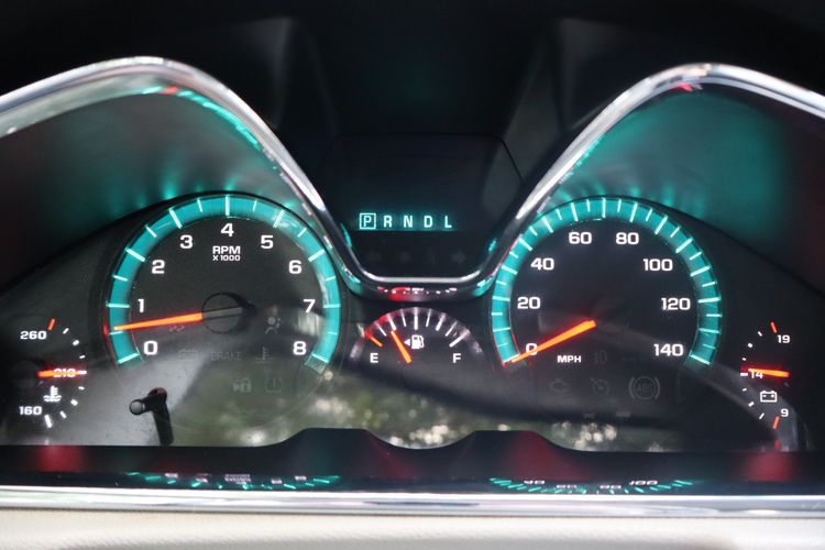 2016 Chevrolet Traverse LT | Victory Motors of Colorado