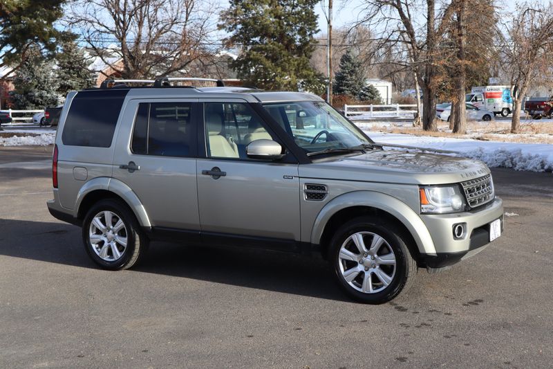 2014 Land Rover LR4 Photos