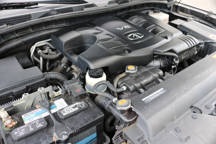 2011 INFINITI QX56 Tech | Victory Motors of Colorado