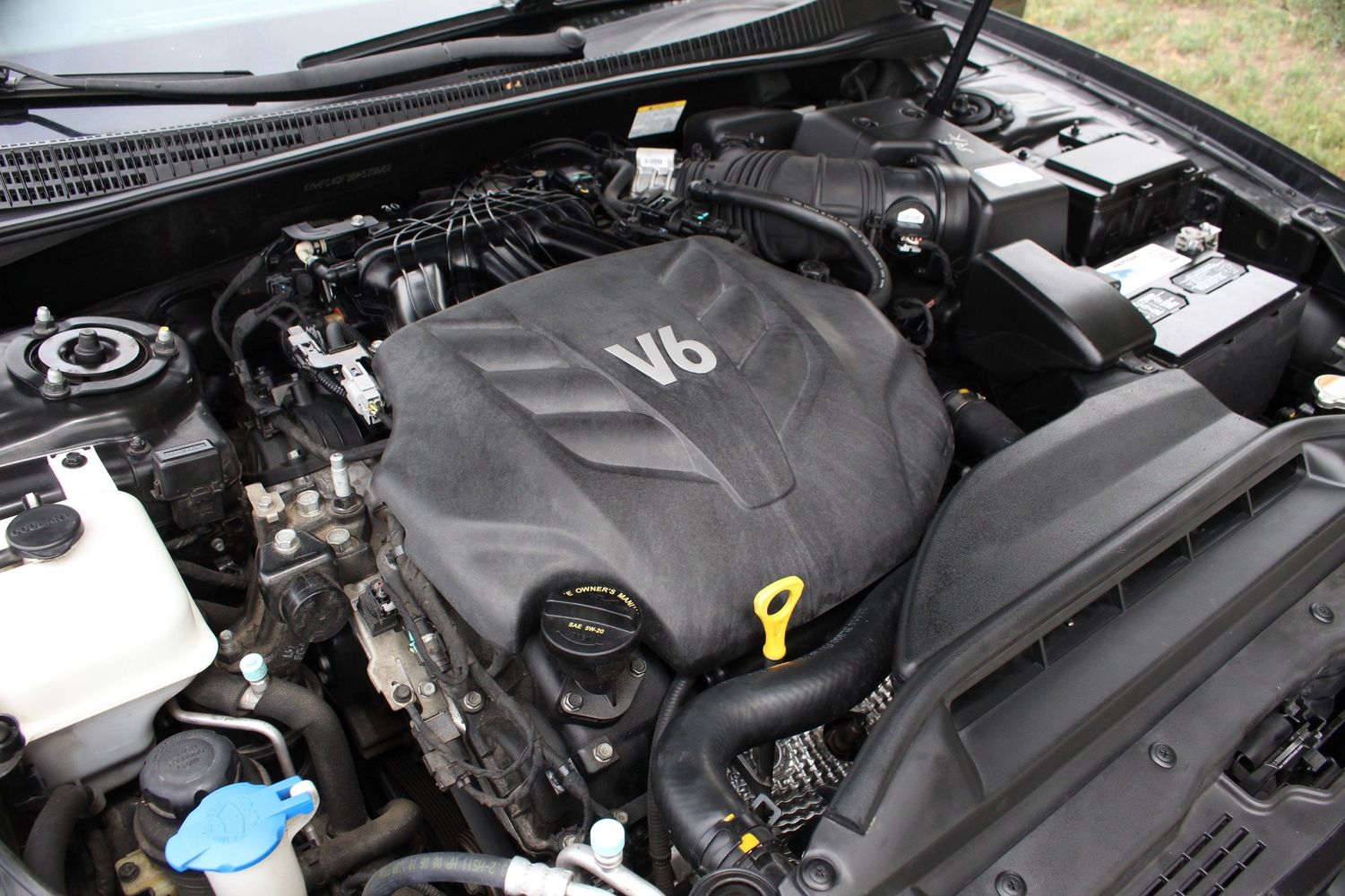 2011 Hyundai Azera Limited | Victory Motors of Colorado