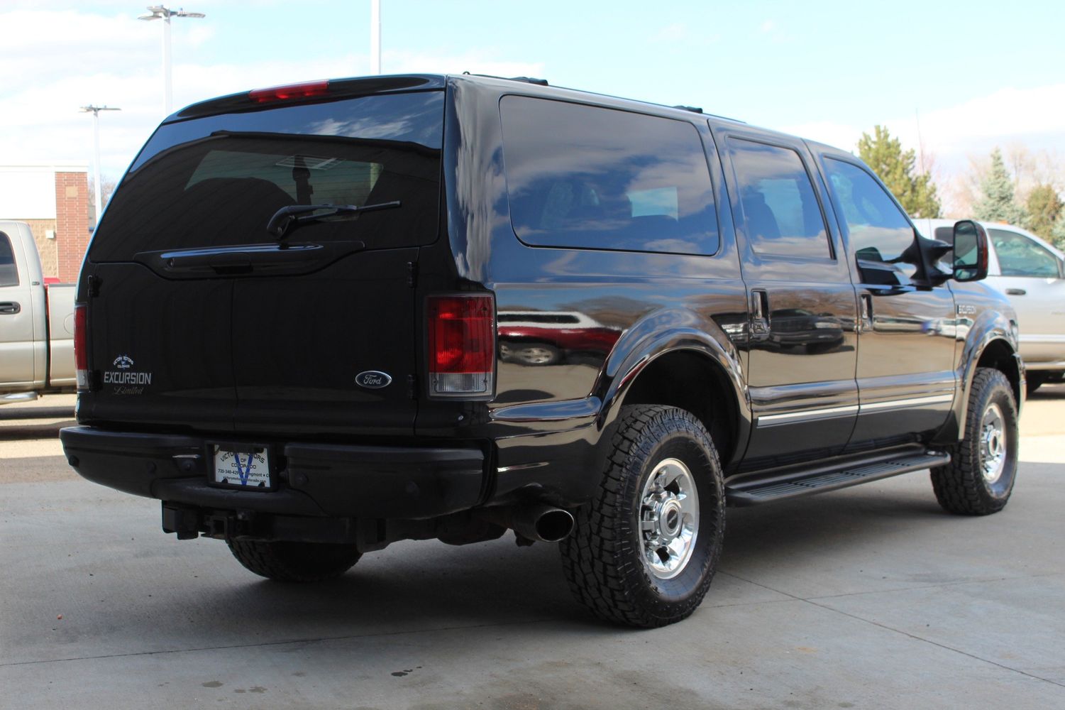 2005 Ford Excursion Limited | Victory Motors of Colorado