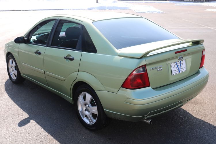 2007 Ford Focus ZX4 SES | Victory Motors of Colorado