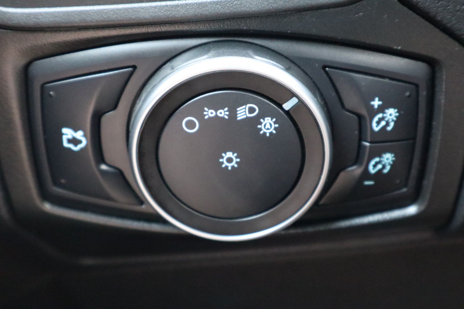 2015 Ford Focus SE | Victory Motors of Colorado