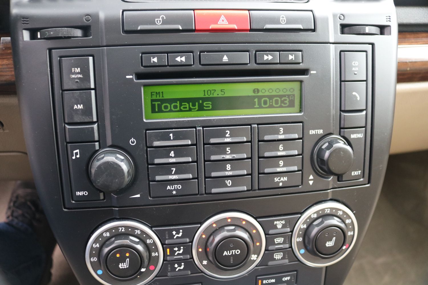 2009 Land Rover LR2 HSE | Victory Motors of Colorado