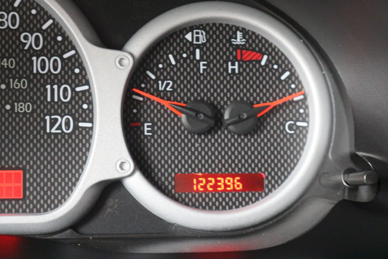 2001 Pontiac Aztek | Victory Motors of Colorado