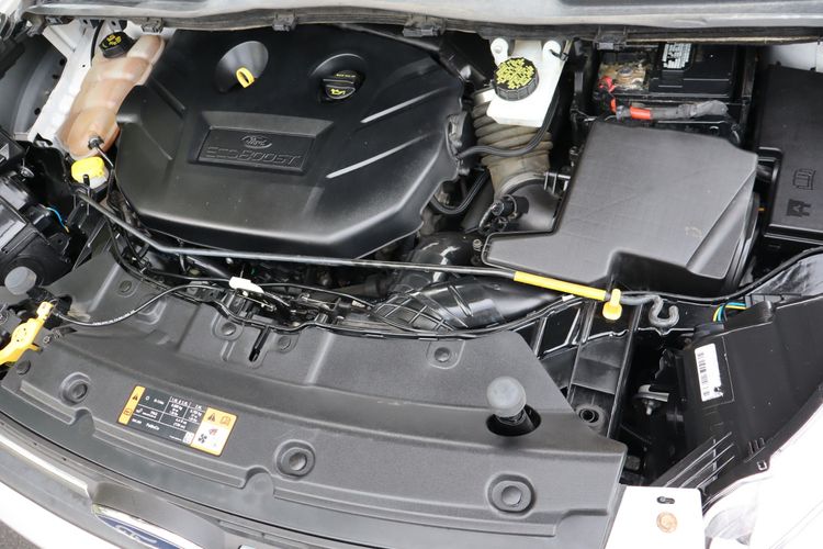 2016 Ford Escape SE | Victory Motors of Colorado