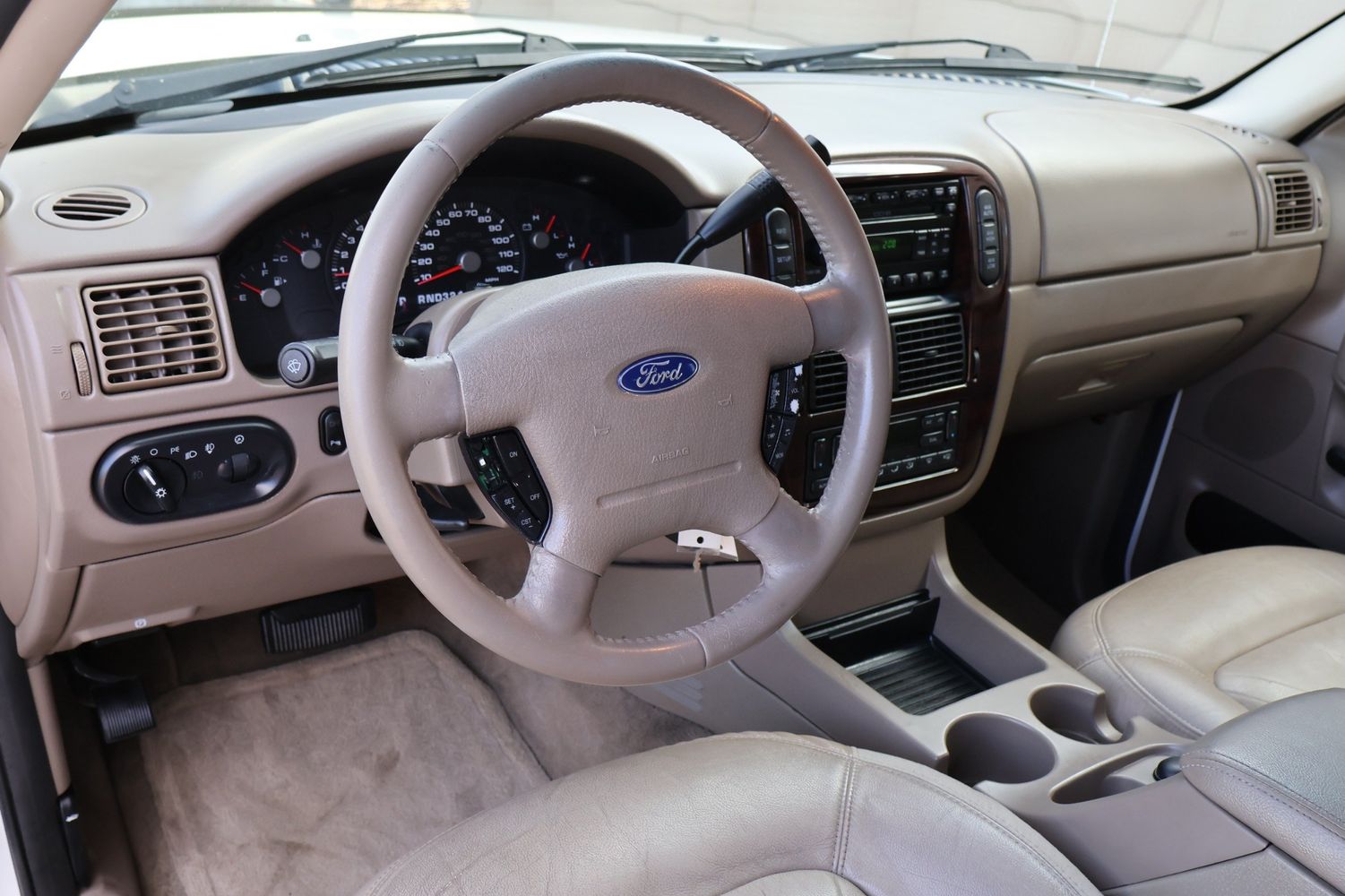 2004 Ford Explorer Limited | Victory Motors of Colorado