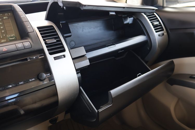 2005 Toyota Prius Base | Victory Motors of Colorado