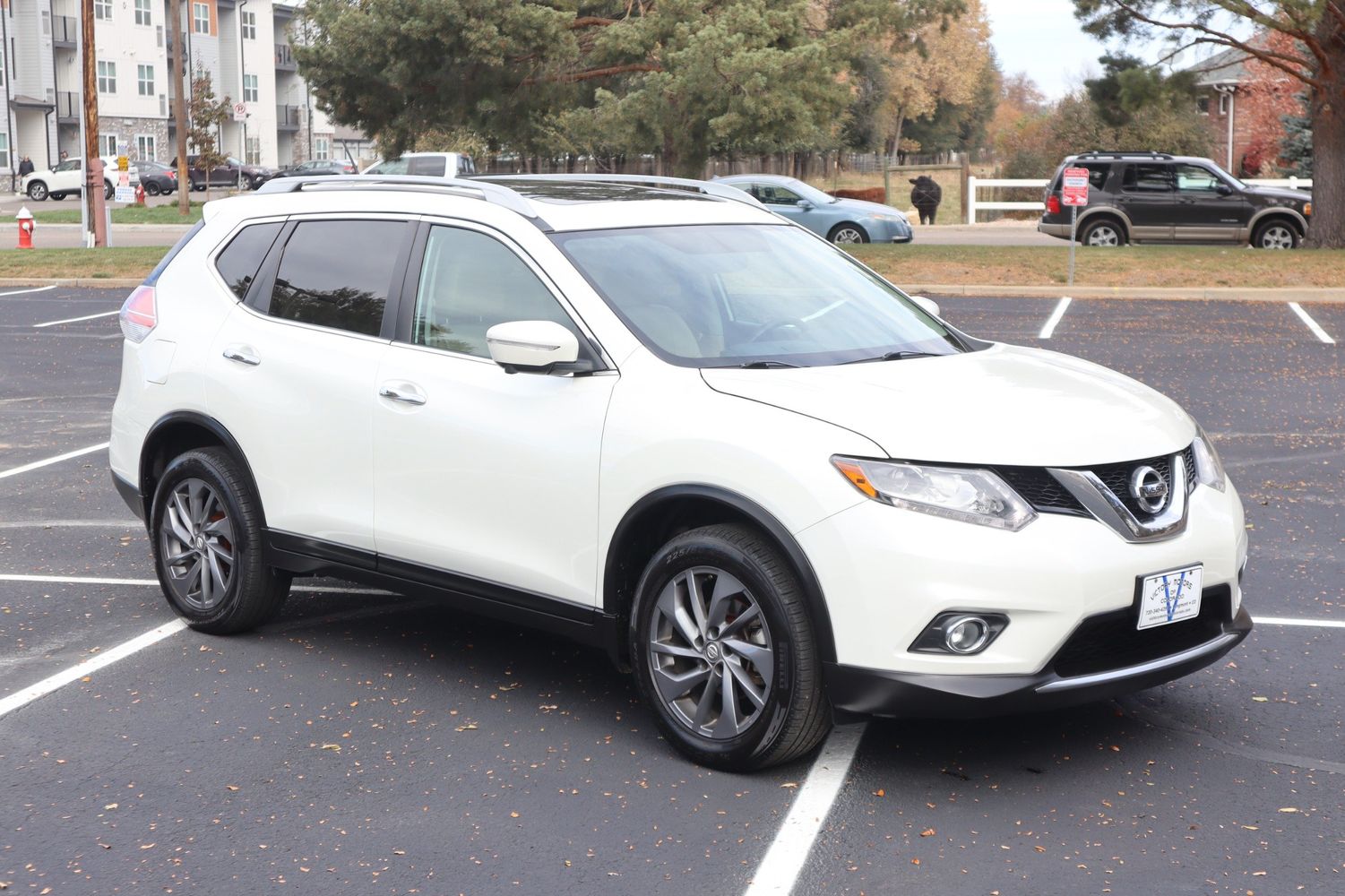 2016 Nissan Rogue SL | Victory Motors of Colorado