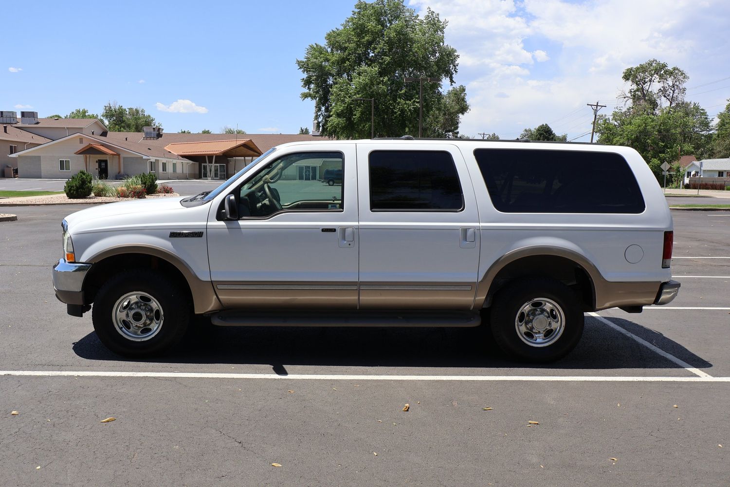2002 Ford Excursion Limited | Victory Motors of Colorado