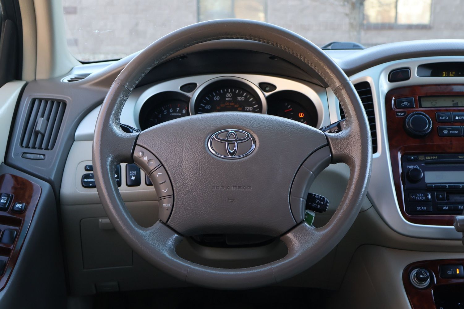 2006 Toyota Highlander Limited | Victory Motors of Colorado