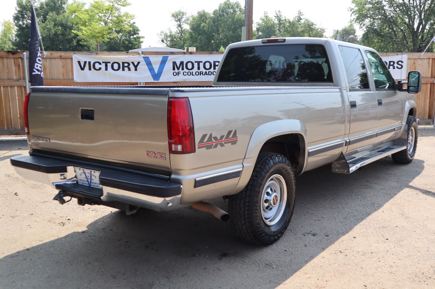 2000 GMC Sierra 3500 K3500 SLE | Victory Motors of Colorado
