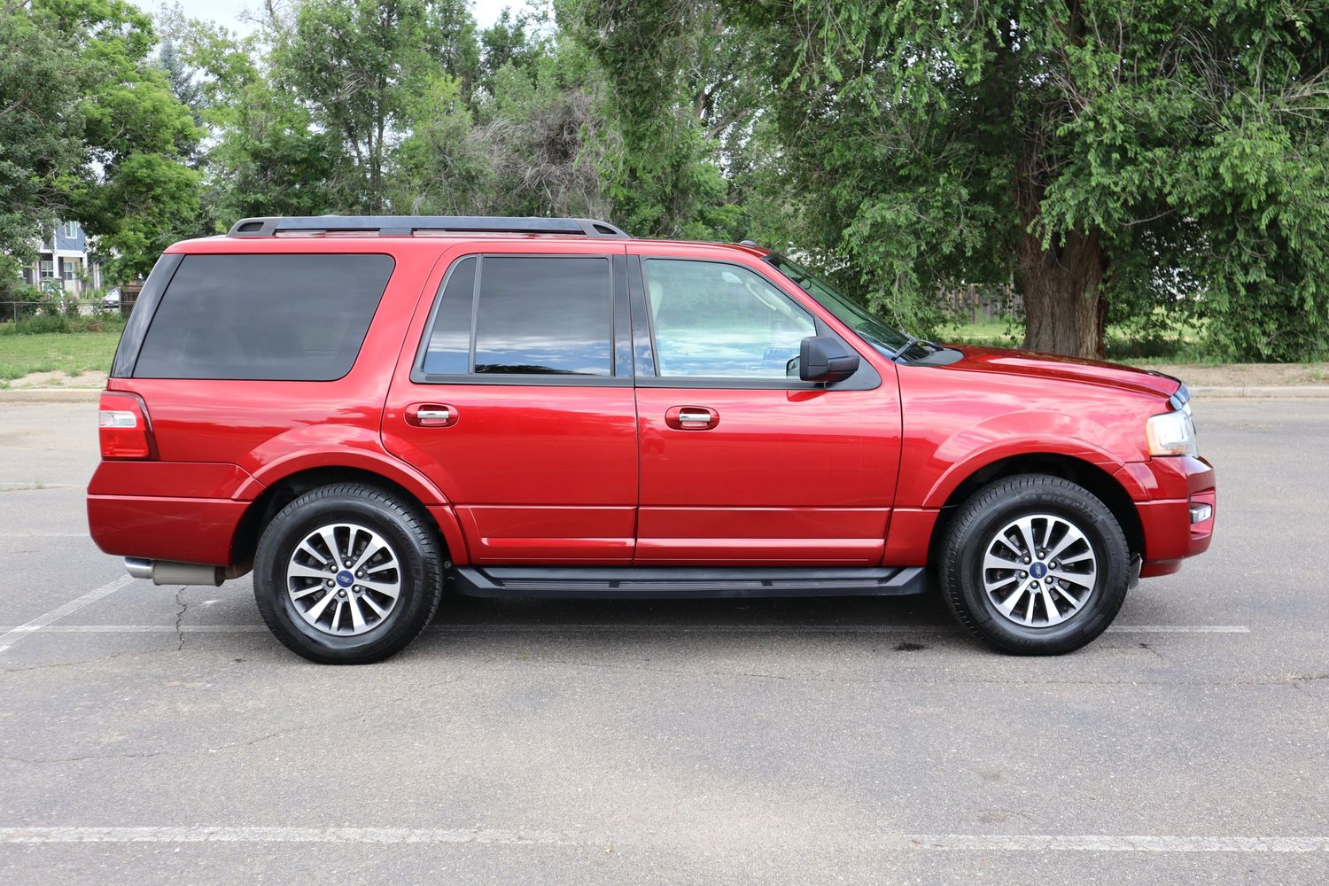 2016 Ford Expedition XLT | Victory Motors of Colorado