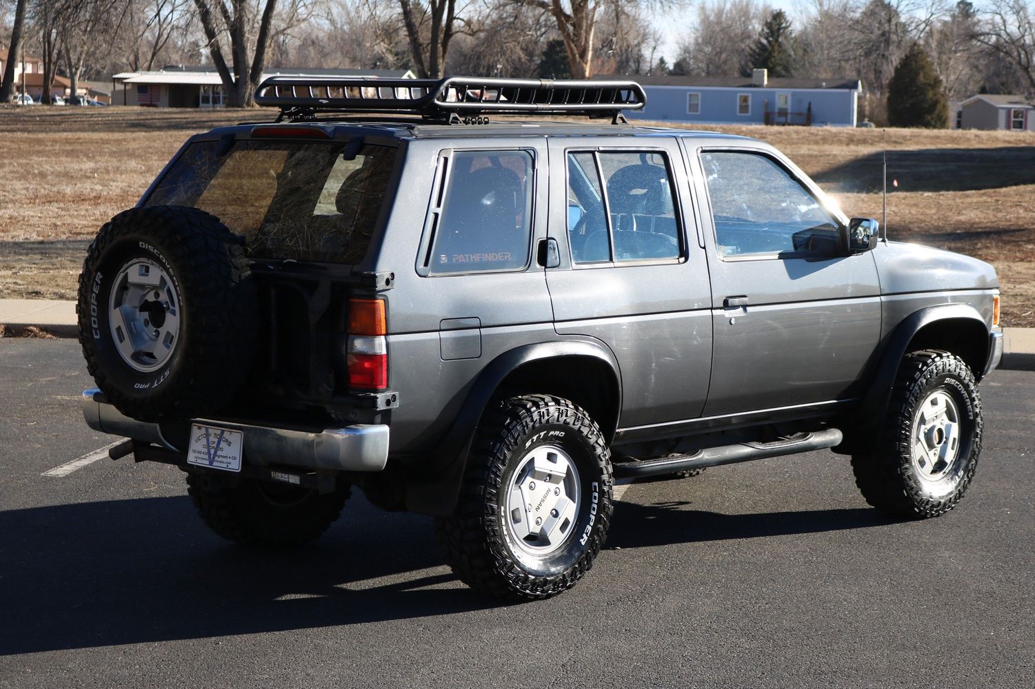 1993 Nissan Pathfinder SE | Victory Motors of Colorado