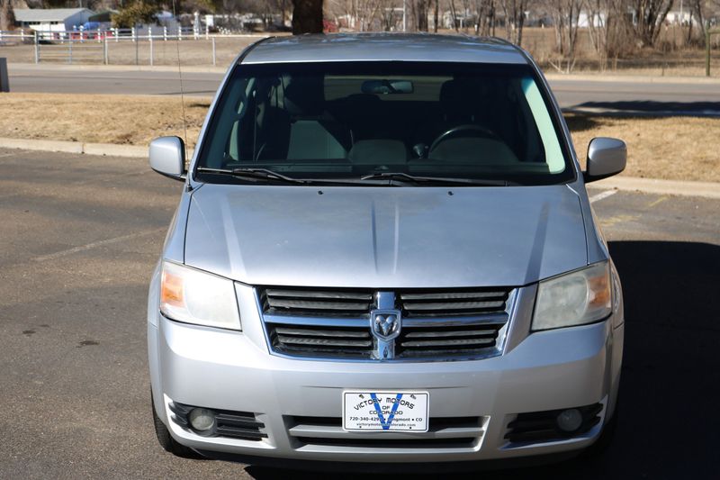 2008 Dodge Grand Caravan Photos