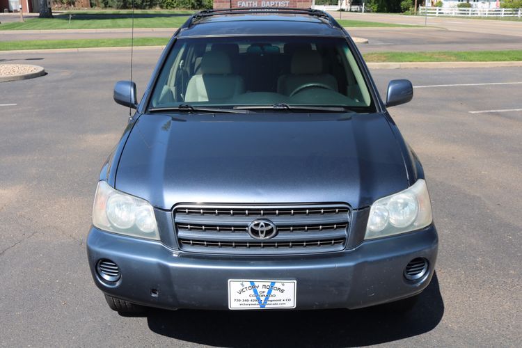 2003 Toyota Highlander AWD | Victory Motors of Colorado