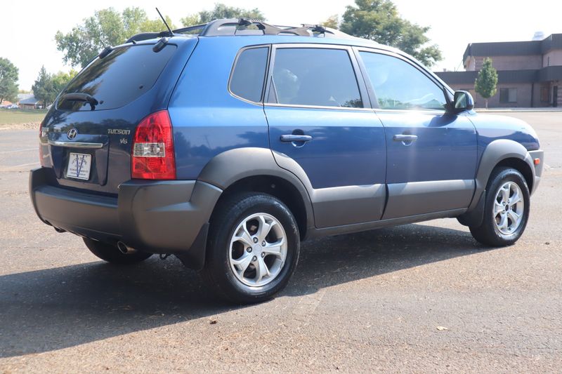 2009 Hyundai Tucson Photos