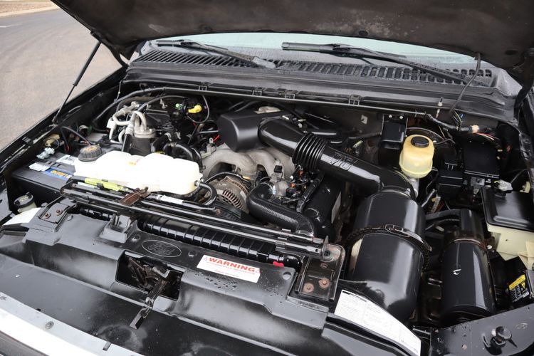 2000 Ford Excursion XLT | Victory Motors of Colorado