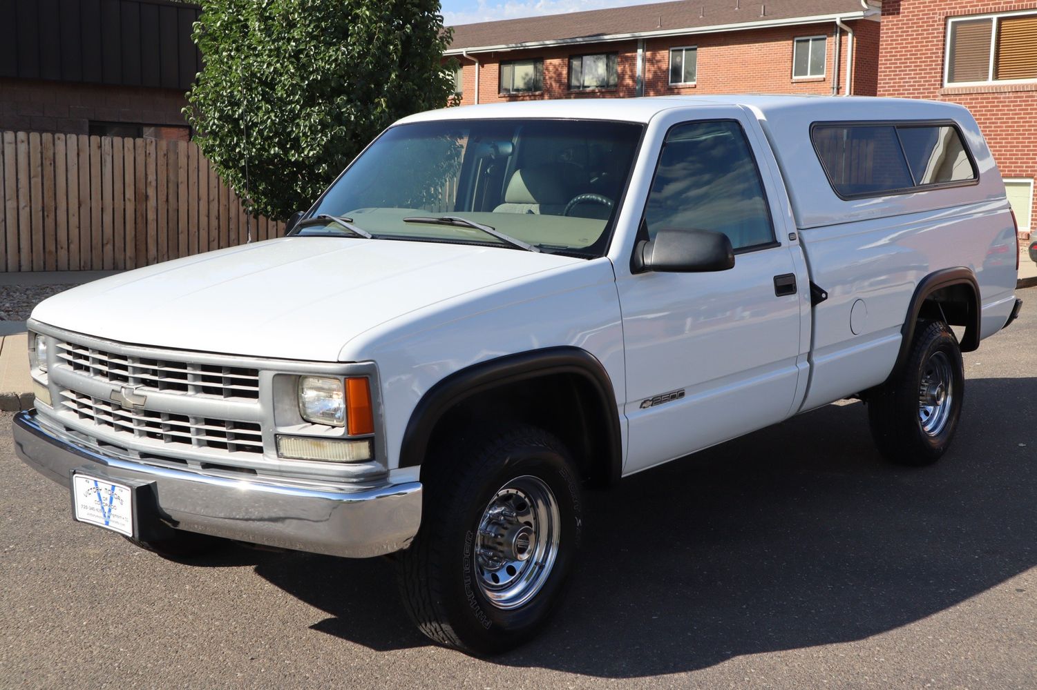 1998 Chevrolet C2500 Cheyenne | Victory Motors of Colorado