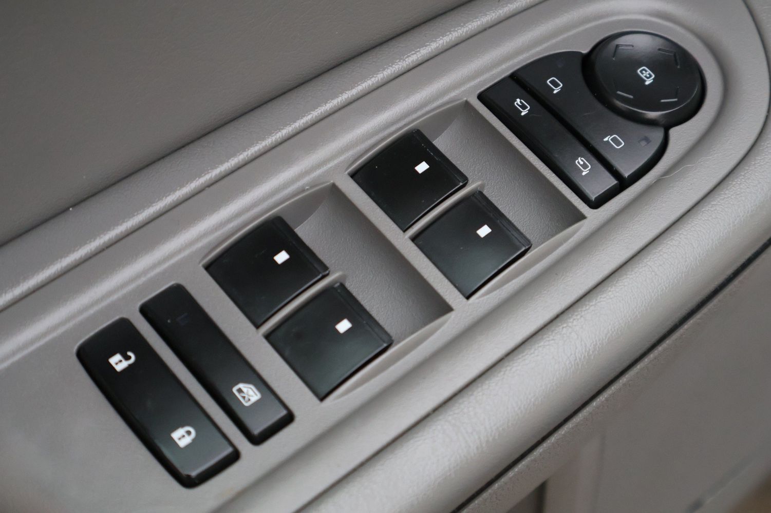 2015 Chevrolet Traverse LTZ | Victory Motors of Colorado