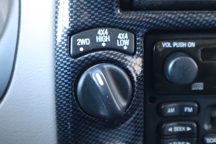 1999 Mazda B-Series Pickup B4000 SE | Victory Motors of Colorado