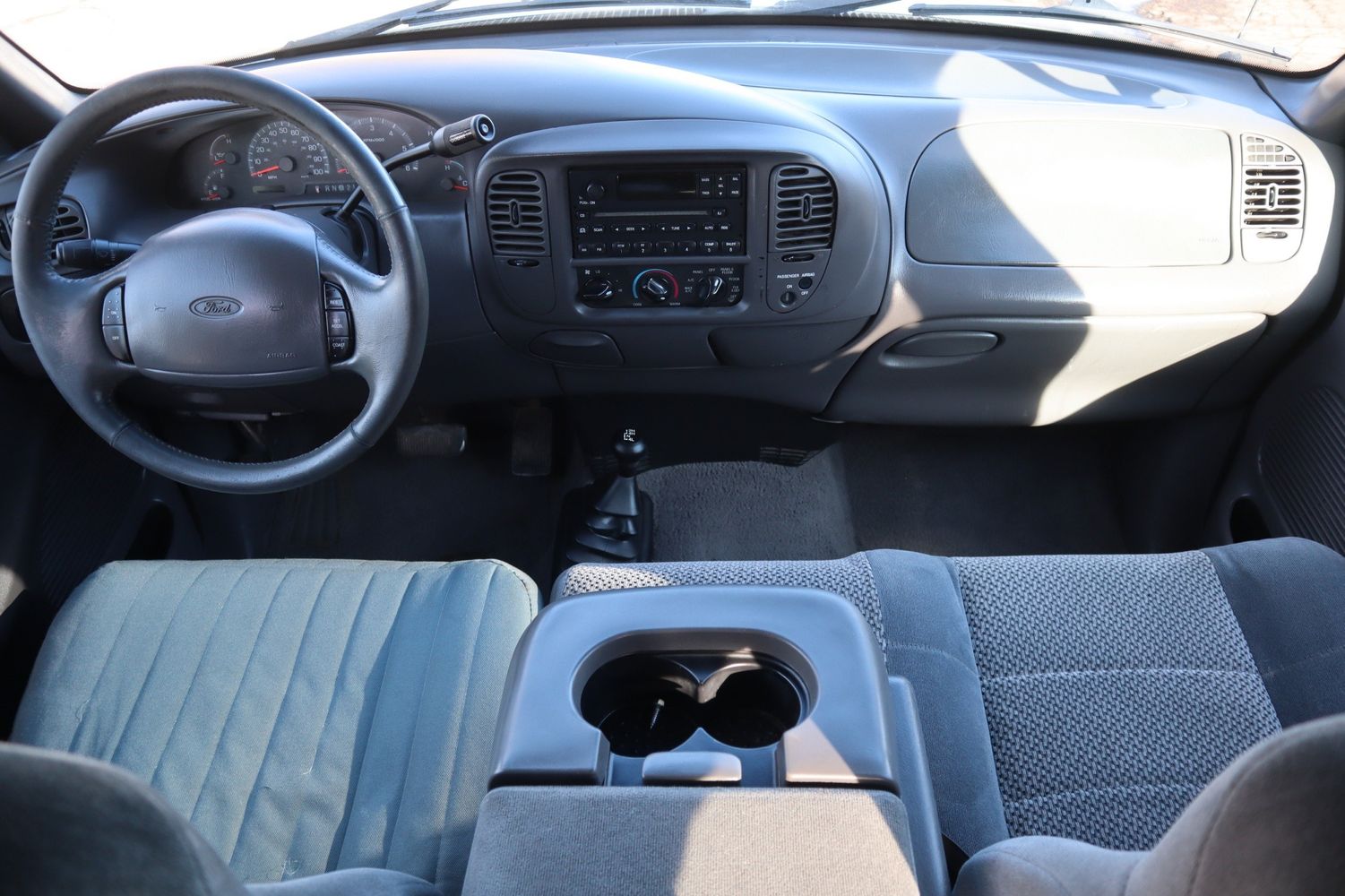 2001 Ford F-150 XLT | Victory Motors of Colorado