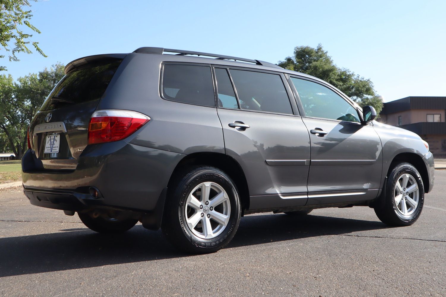 2010 Toyota Highlander SE | Victory Motors of Colorado