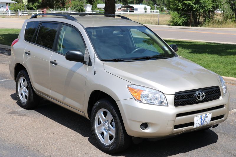 2006 Toyota RAV4 Photos