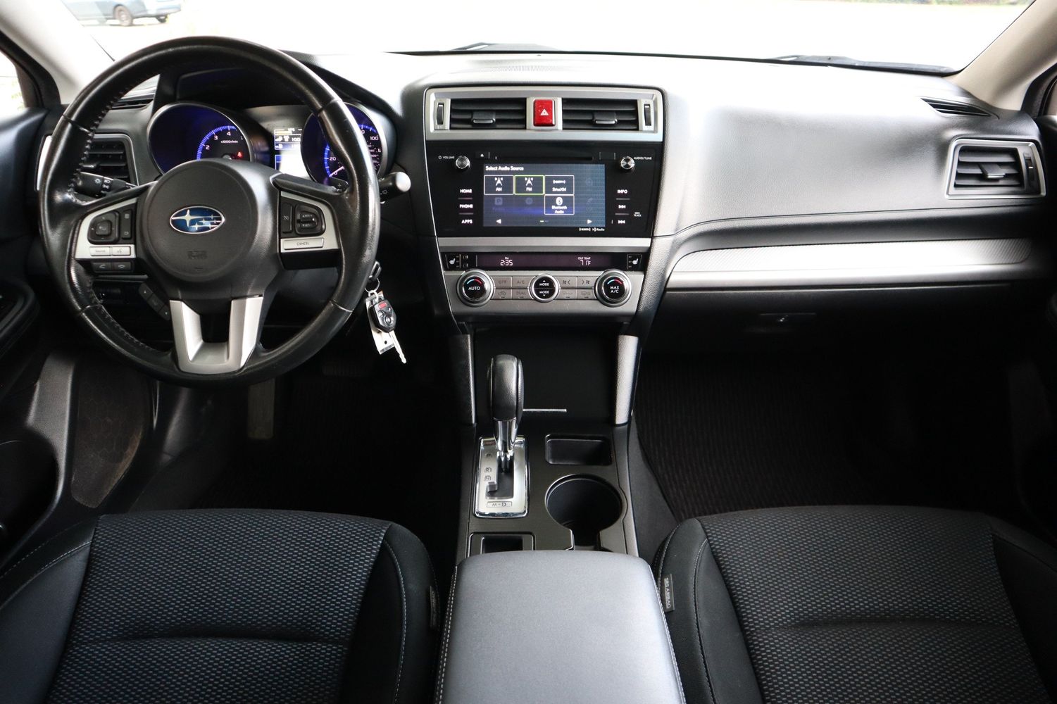 2016 Subaru Outback 2.5i Premium | Victory Motors of Colorado