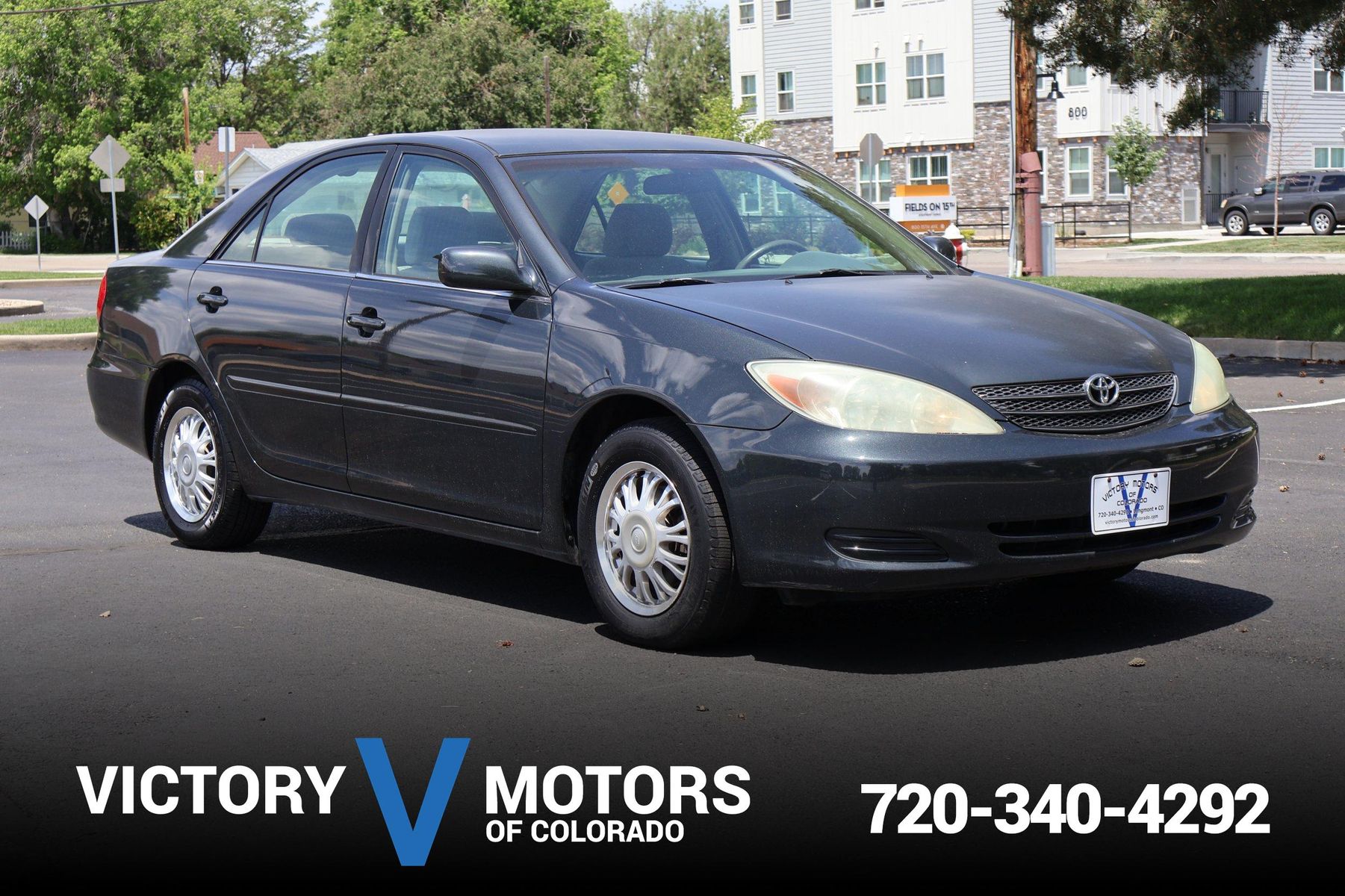 2002 Toyota Camry SE | Victory Motors of Colorado