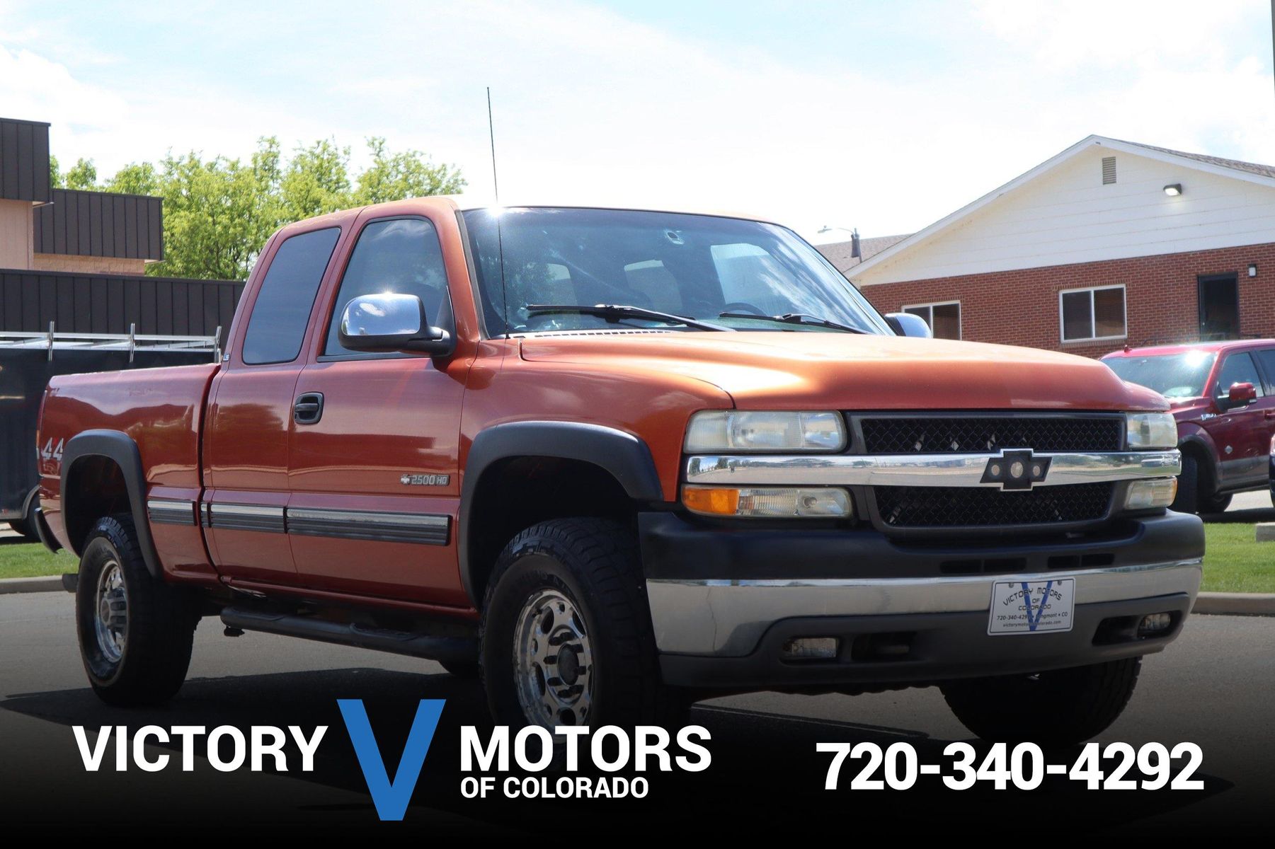 2001 Chevrolet Silverado 2500HD LS | Victory Motors of Colorado