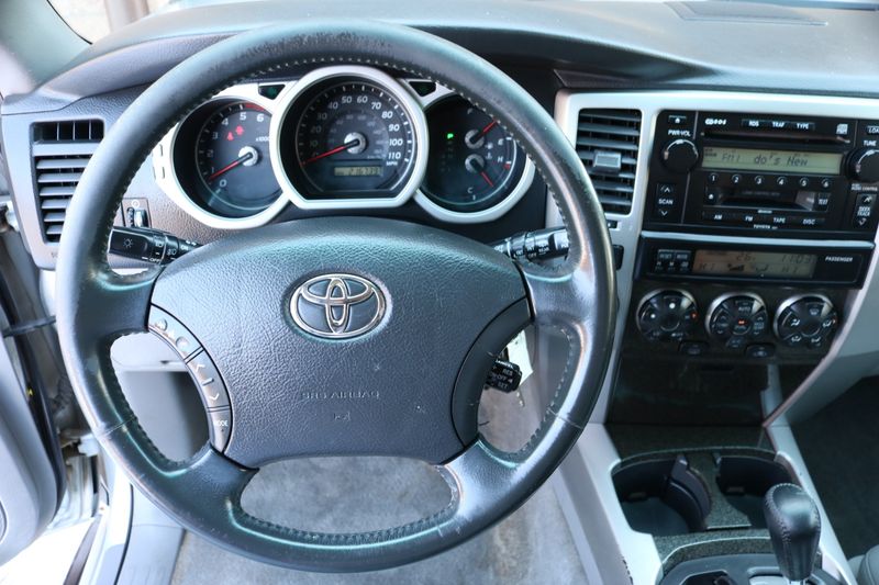 2003 Toyota 4Runner Photos