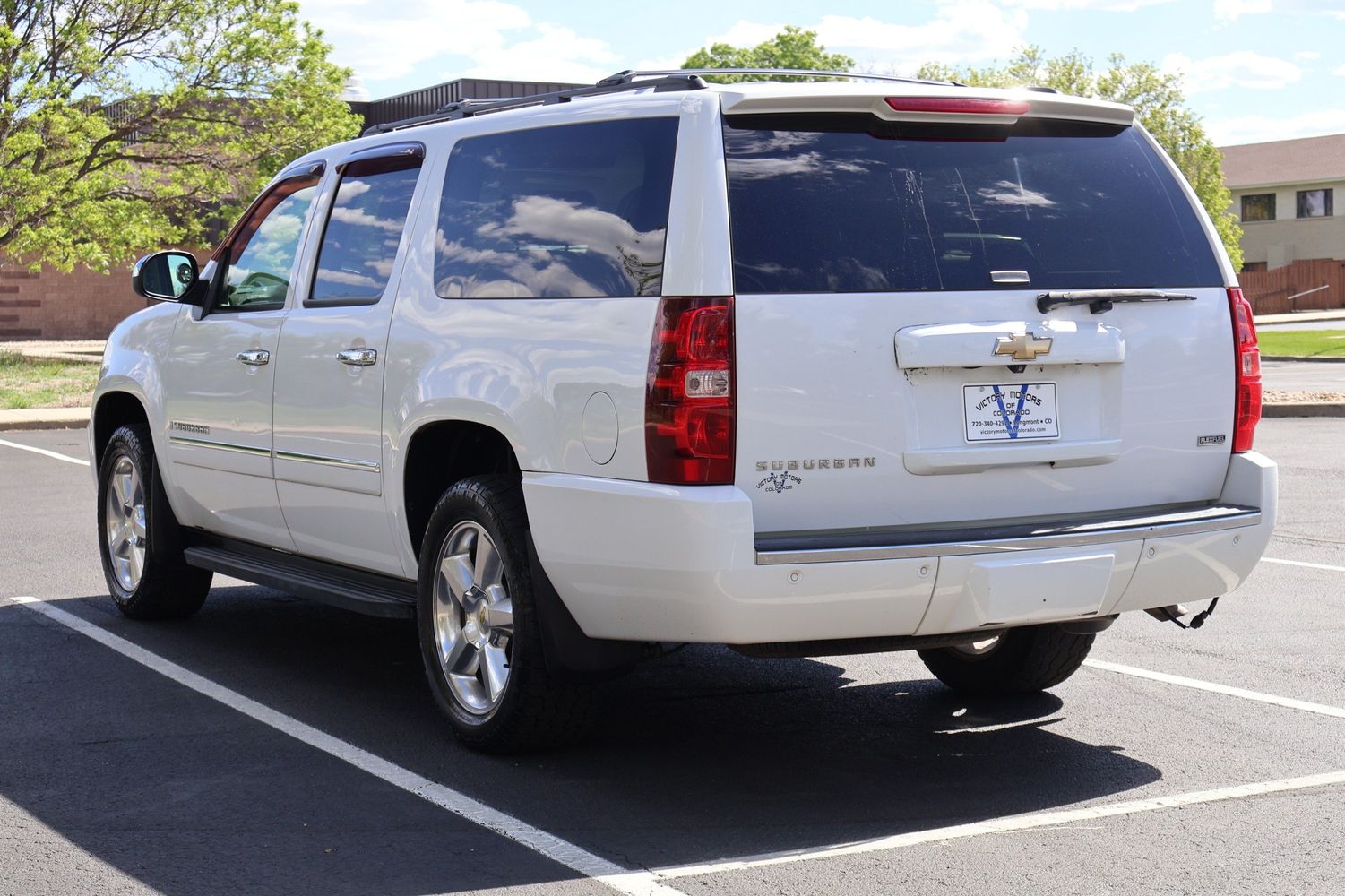2009 Chevrolet Suburban LTZ | Victory Motors of Colorado