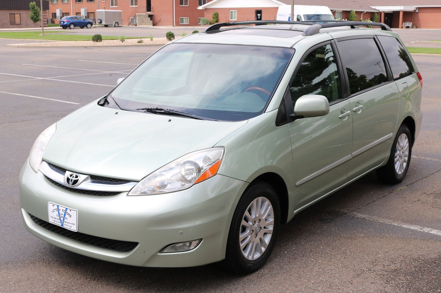 2008 Toyota Sienna XLE Limited | Victory Motors of Colorado