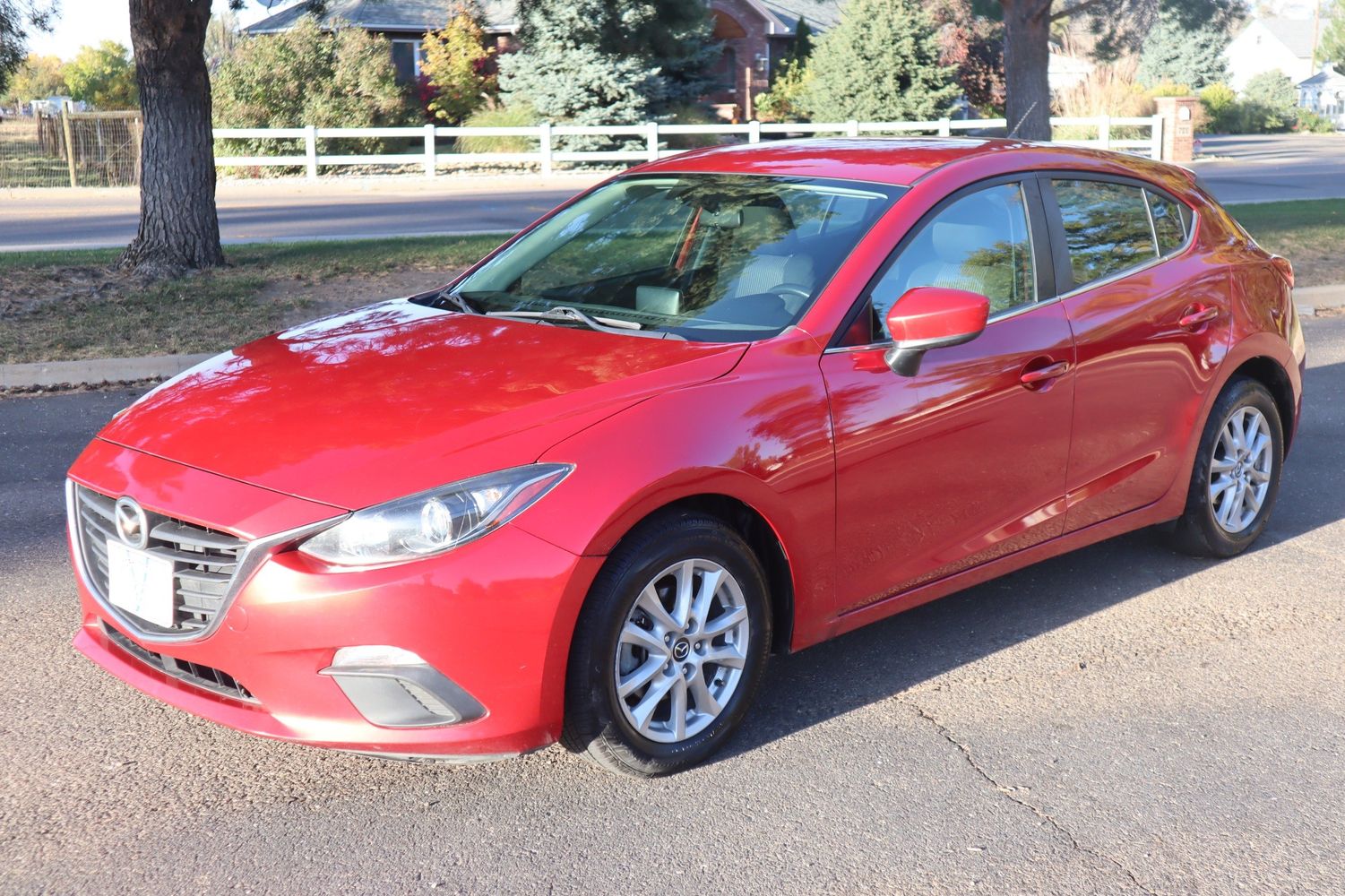2016 Mazda Mazda3 i Sport | Victory Motors of Colorado
