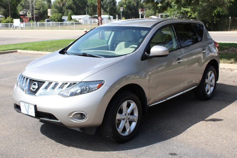 2010 Nissan Murano Photos