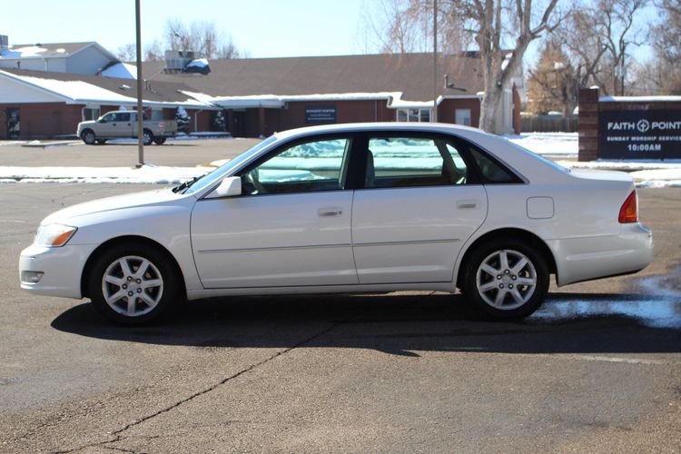 2001 Toyota Avalon XLS | Victory Motors of Colorado
